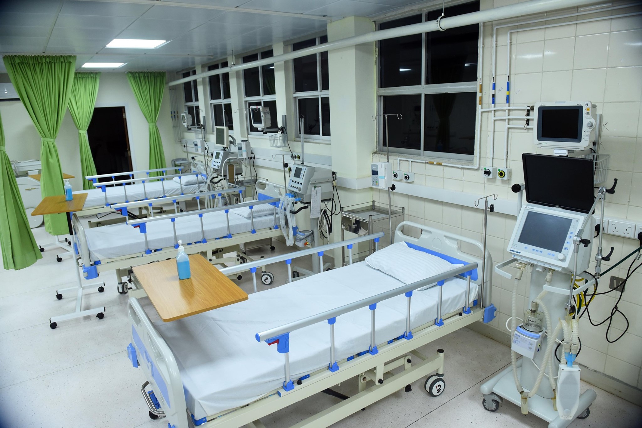 Dialog Axiata Gifts Fully-functional ICU at Negombo General Hospital to ...